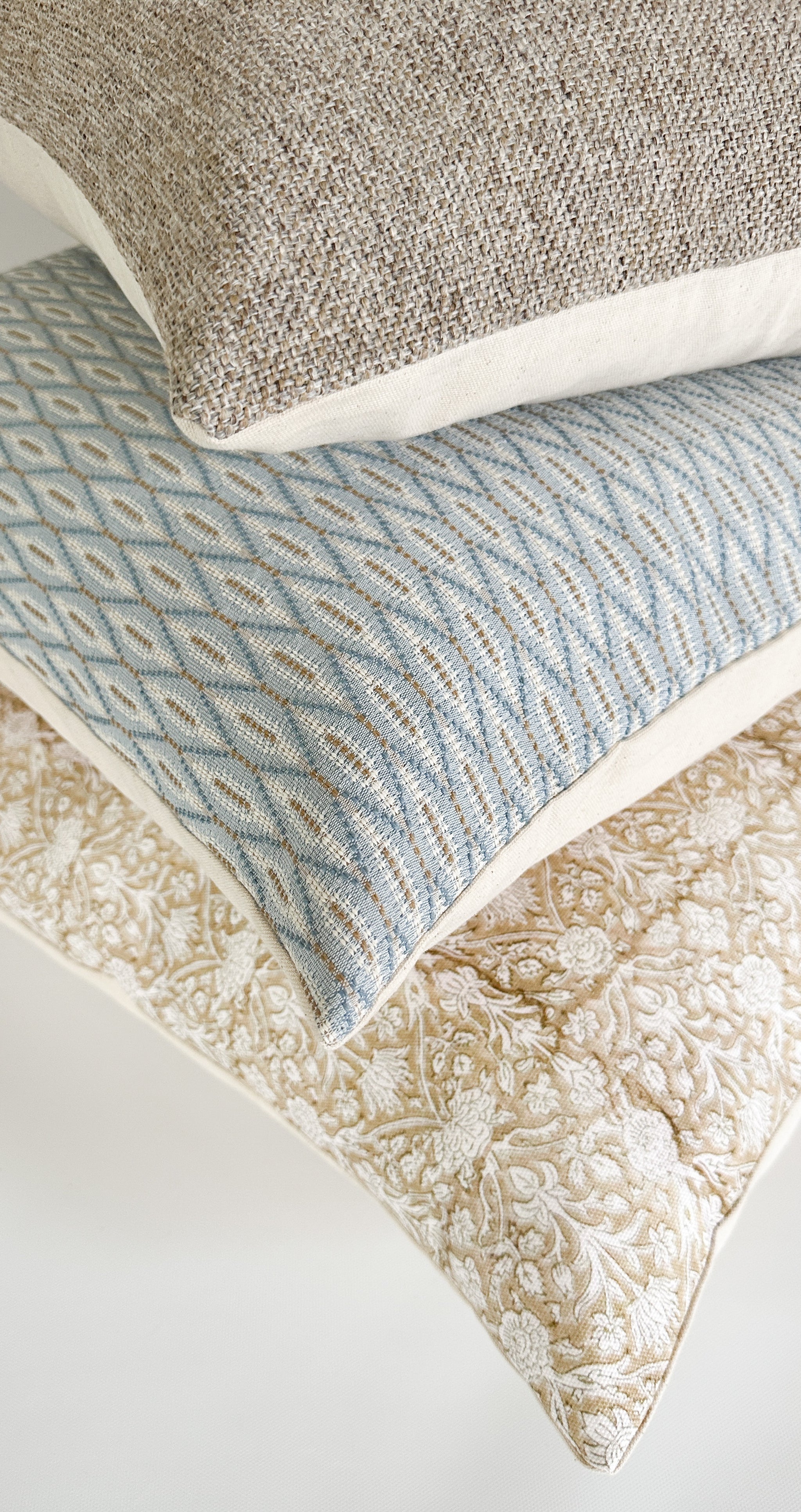 Marin Tan – Jolie Marche