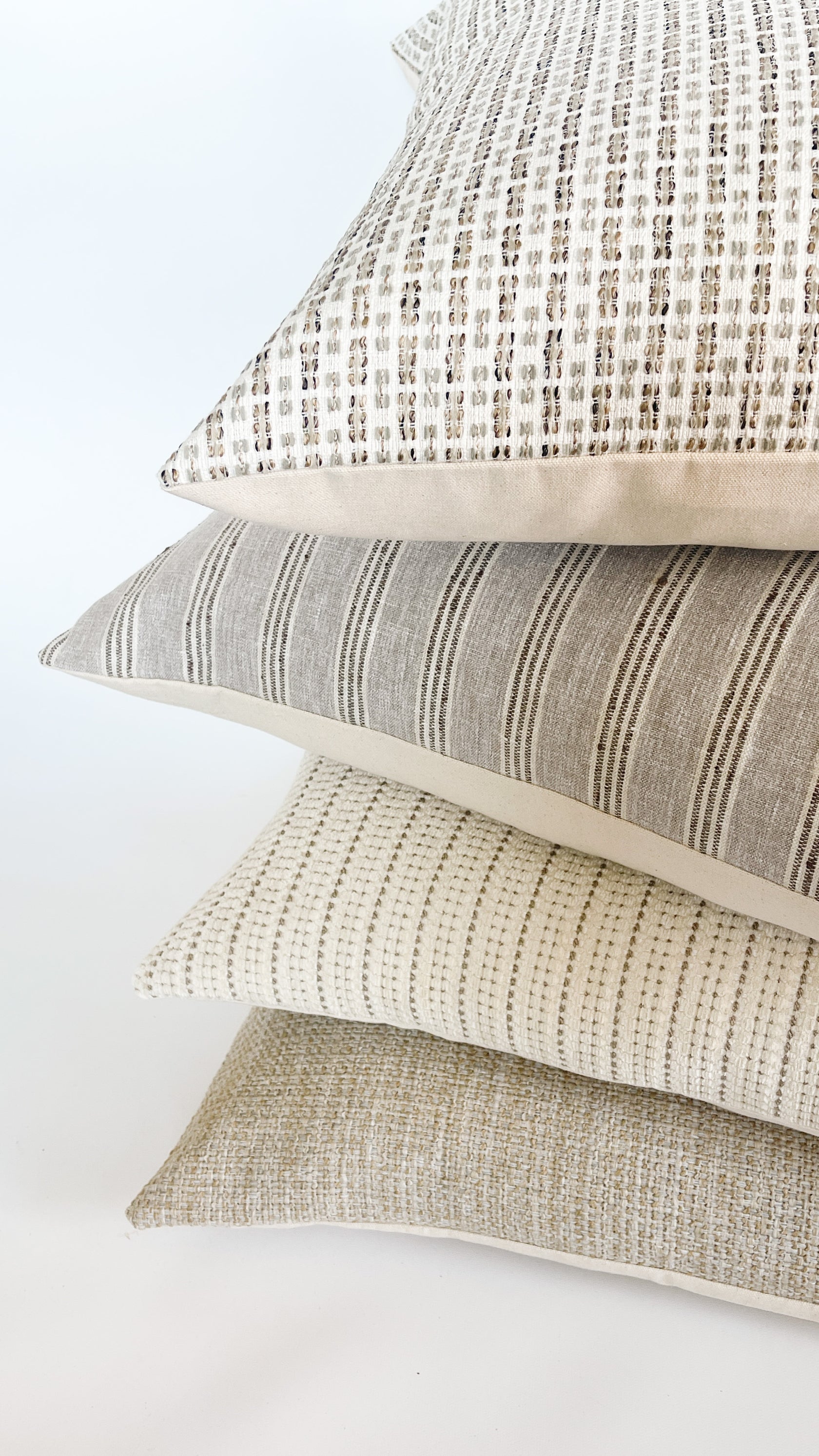 Naomi - STUDIO SAMPLE – Jolie Marche